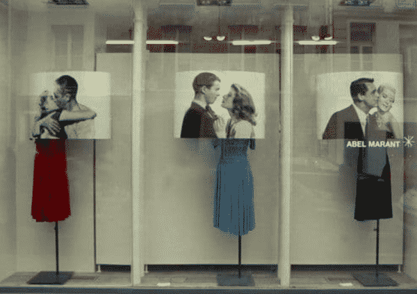 How To Design a Store Window Display?