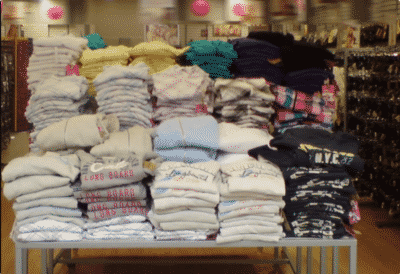 How To Design a Store Window Display?