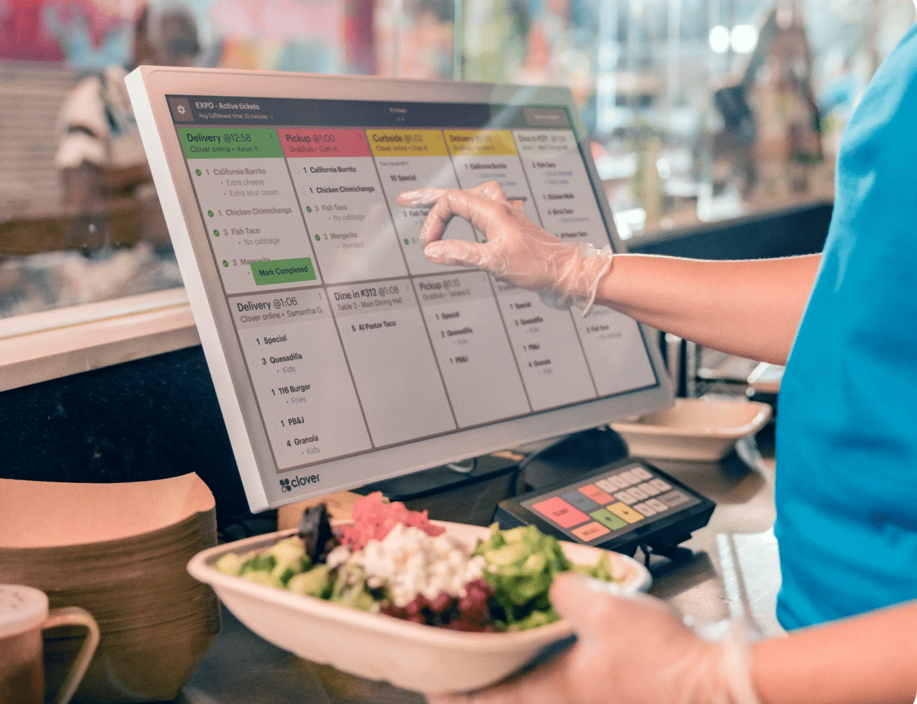 Clover POS Pricing: Hidden Costs, Features & Plans in 2025